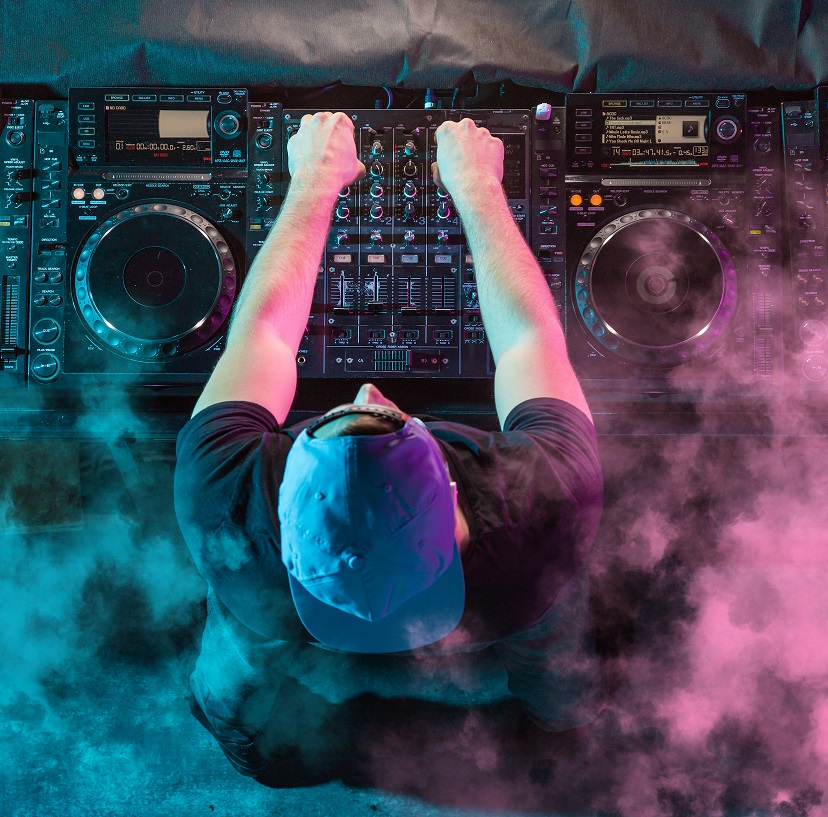 Bad Color : DJ - 1-800-689-2263